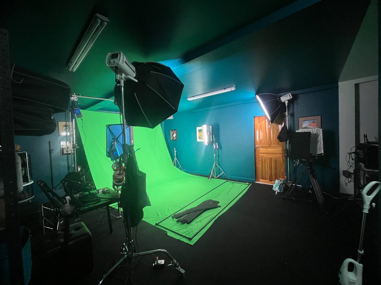 Best Podcast & Green Screen Studio Rental in Bangkok